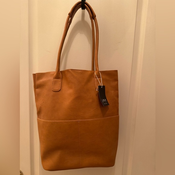 Joy Susan | Bags | Nwt Joy Susan Vegan Large Tote In Camel Faux Grain ...